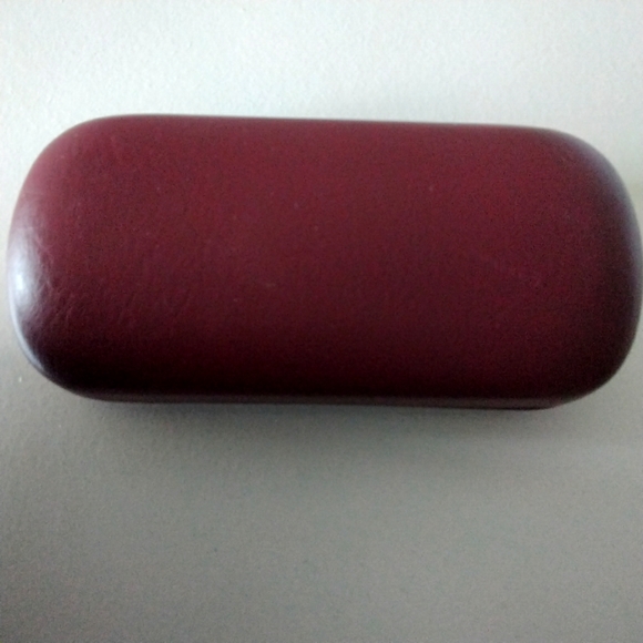 UNBRANDED | Accessories | Maroon Eyeglass Case Heavy Duty Hard Shell ...